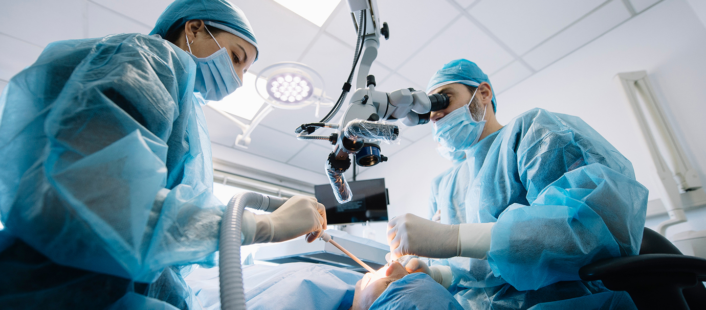 Expert Head & Neck Surgery London | Mr Karavidas